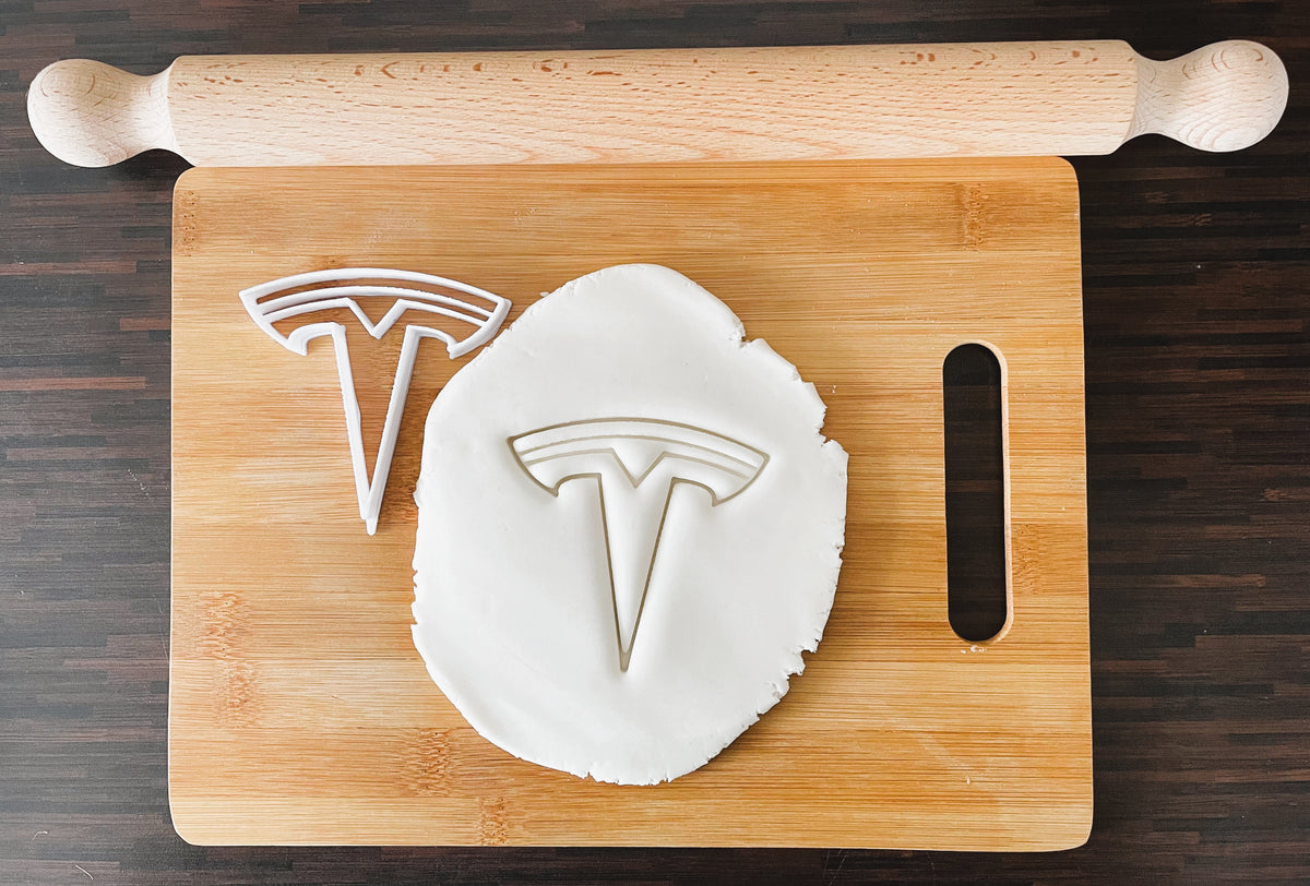 Tesla Logo Cookie Cutter – MrBake Cookie Cutters